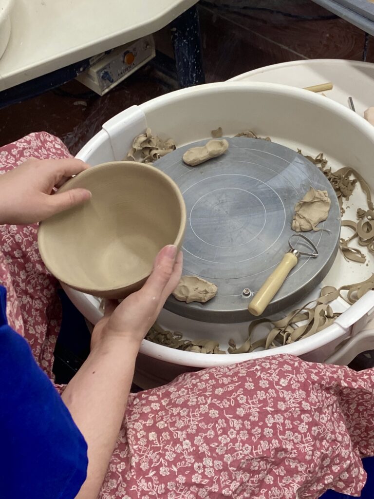 3 Ceramics studios with pottery classes in Huntsville - Hville Blast