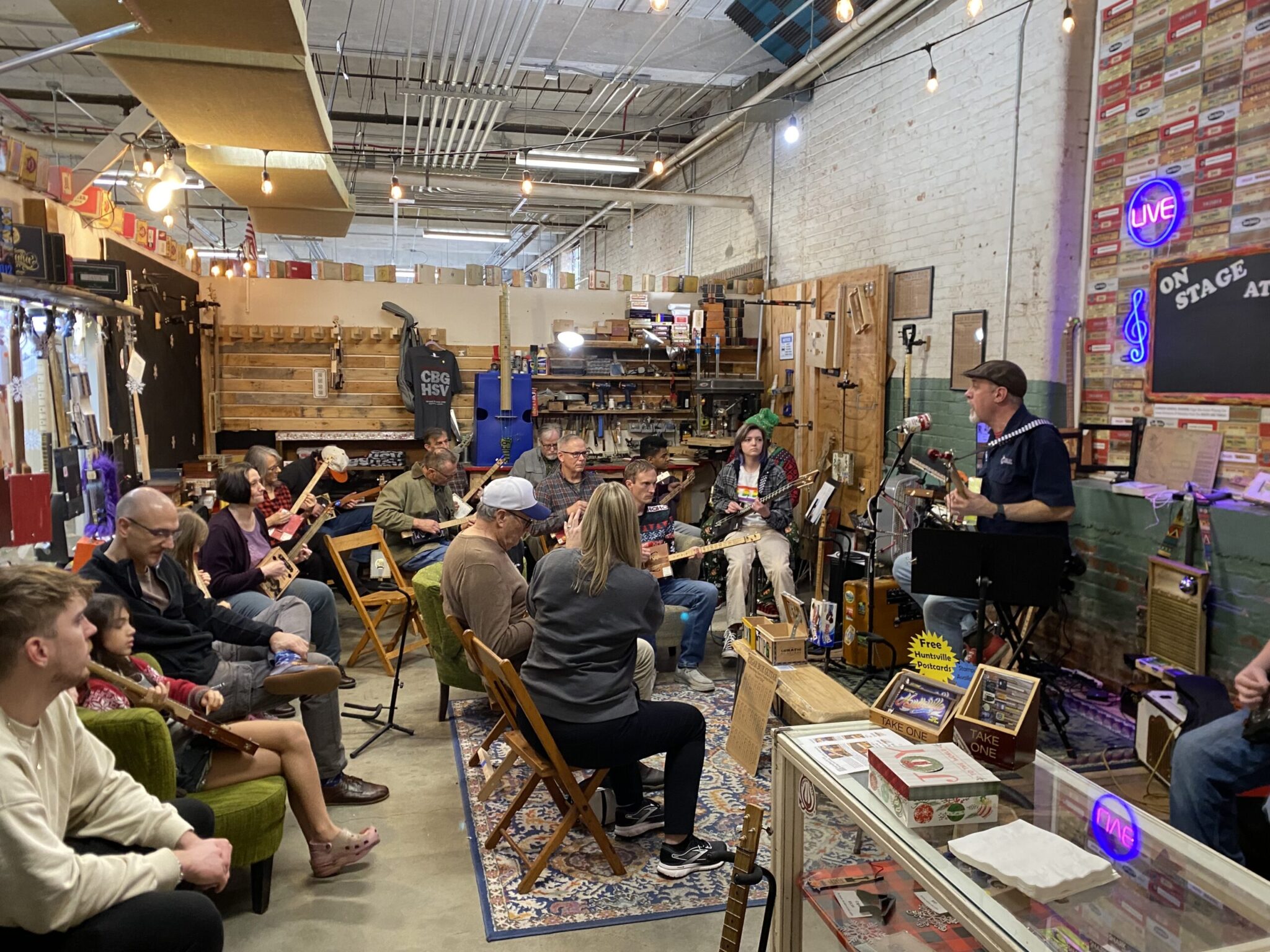 FREE CIGAR BOX GUITAR LESSONS - Hville Blast